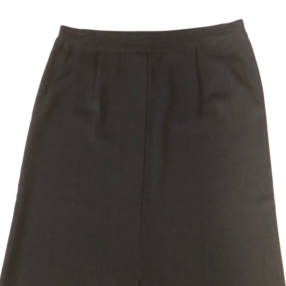 Misook | Skirts | Nwt Exclusively Misook Black Stretch Ribbed Midi ...